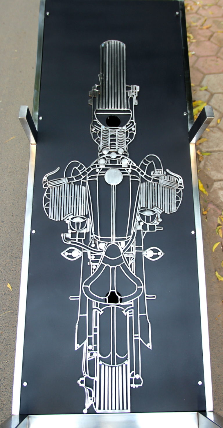 BMW Table – Deval’s